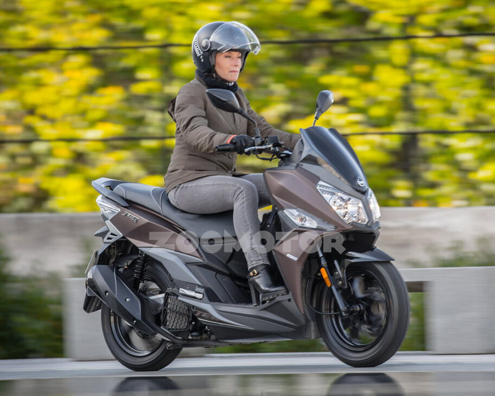 بررسی صفر تا صد گلکسی j200